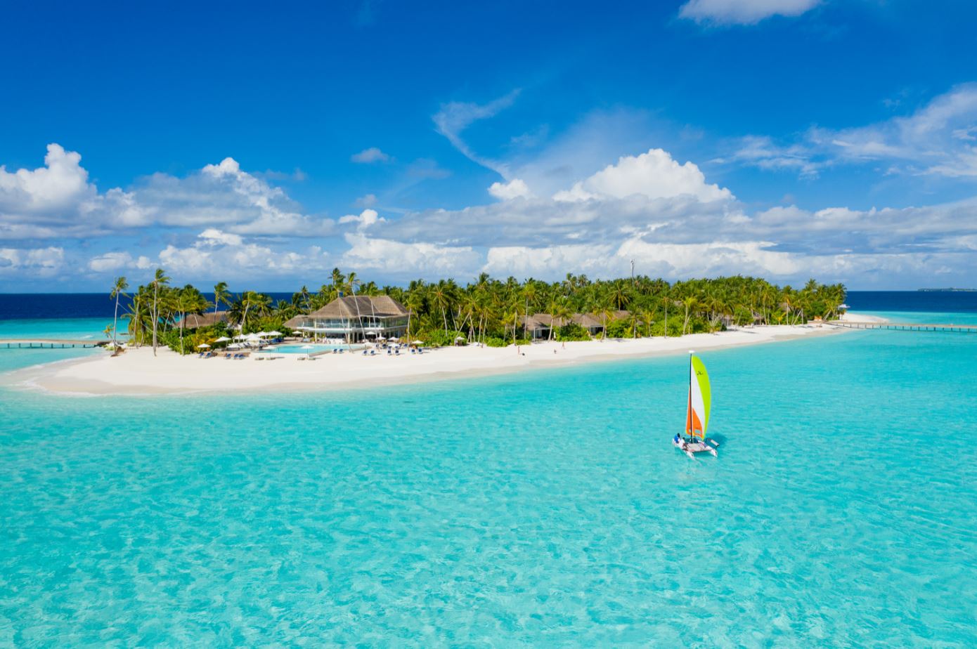 Baglioni Maldives Celebrates Italian Excellence with Borsalino ...