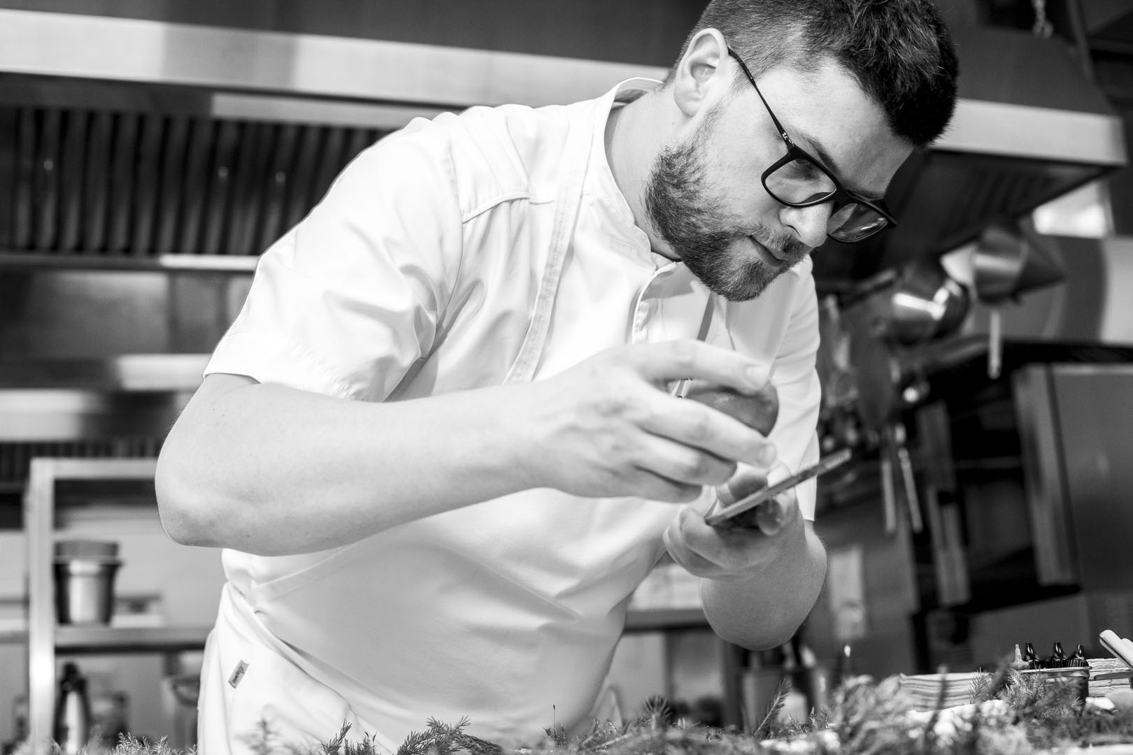 Huvafen Fushi Welcomes Renowned Chef Andrey from Moscow – Hotelier Maldives