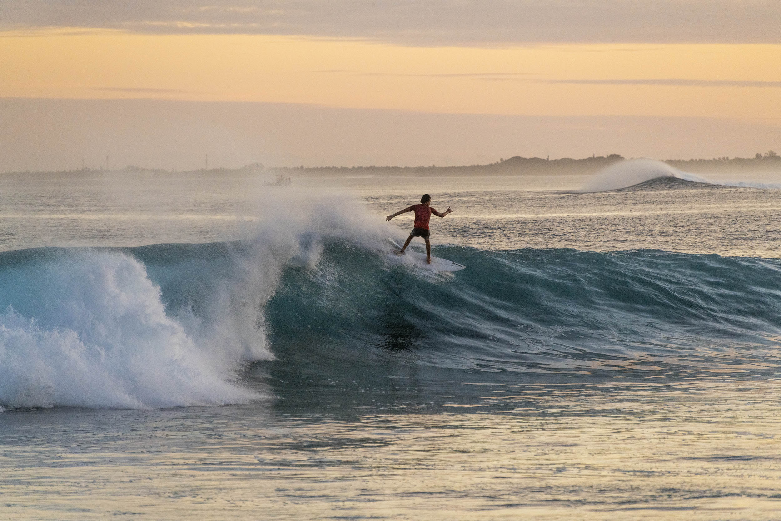 Kuda Villingili Resort Maldives crowned Best Surf Resort at TTM Awards ...