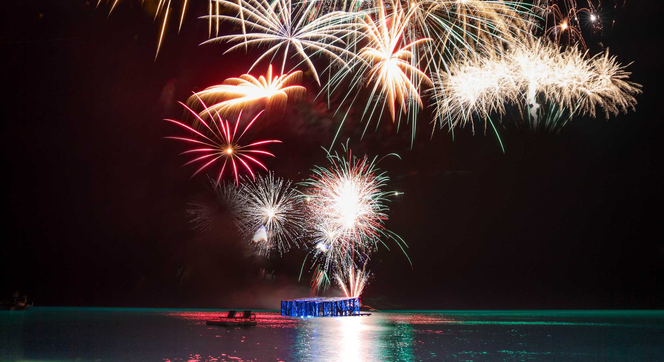 Tropical wonderland festive season at Fairmont Maldives Sirru Fen Fushi ...