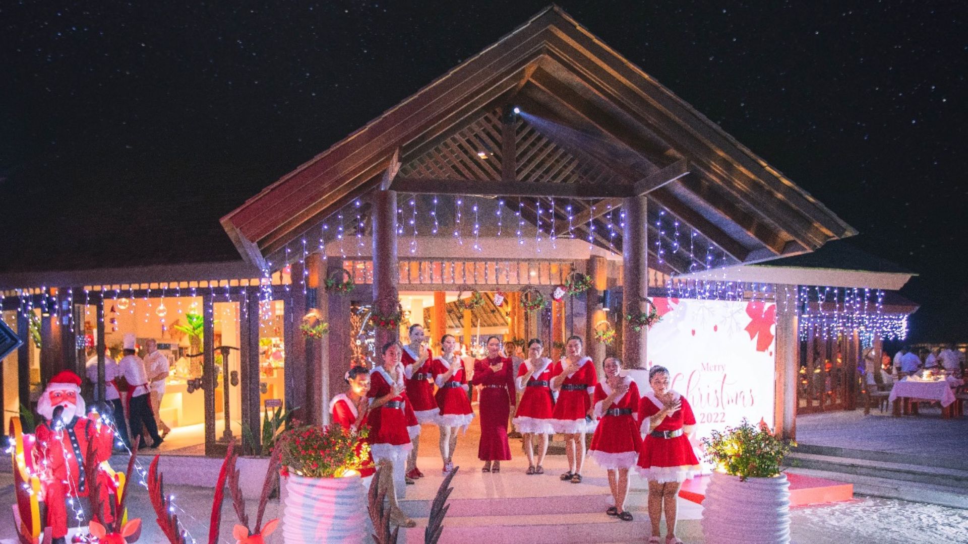 Extravagant festive celebrations at Hideaway Beach Resort – Hotelier ...