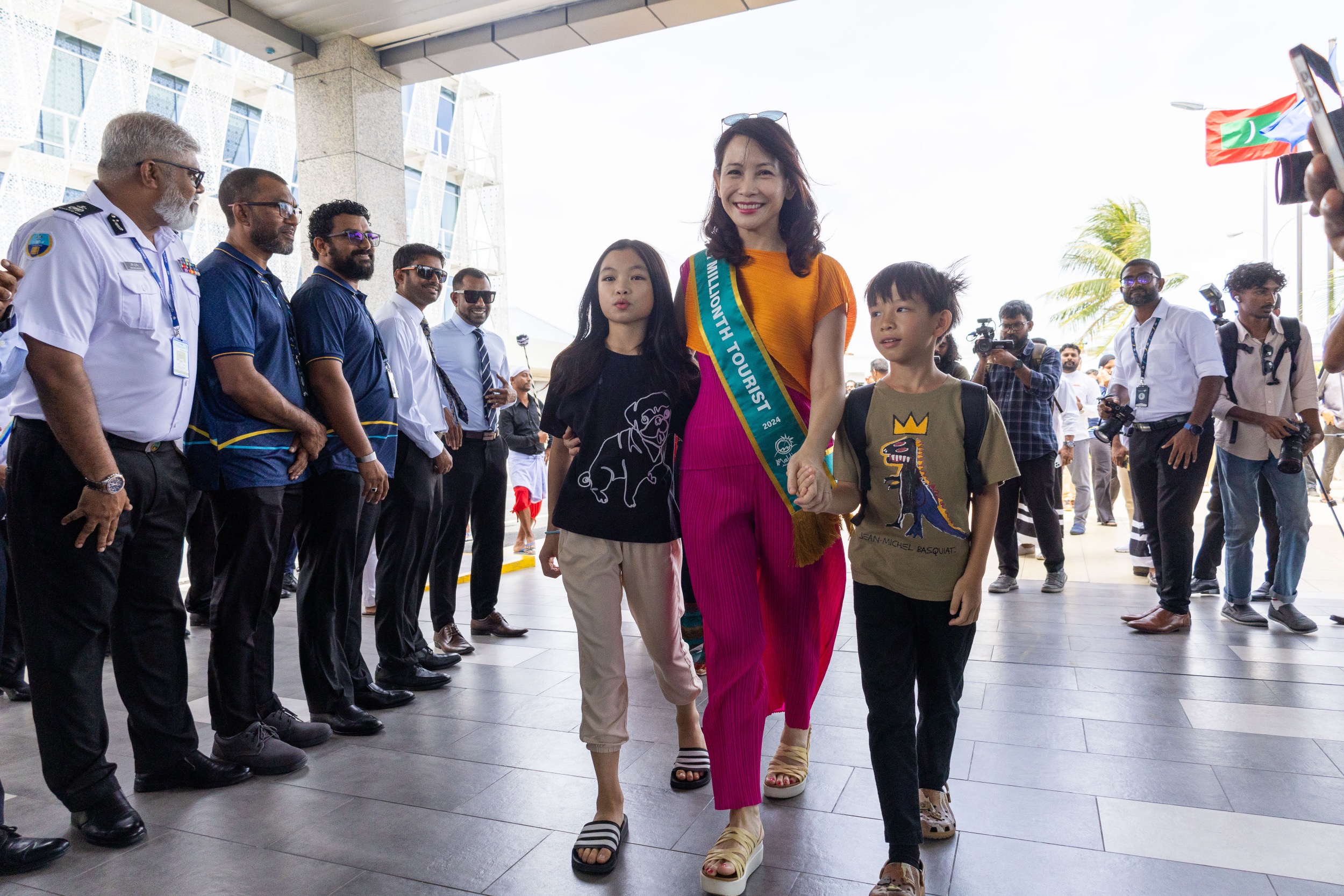 Maldives welcomes 1 millionth tourist of 2024 – Hotelier Maldives