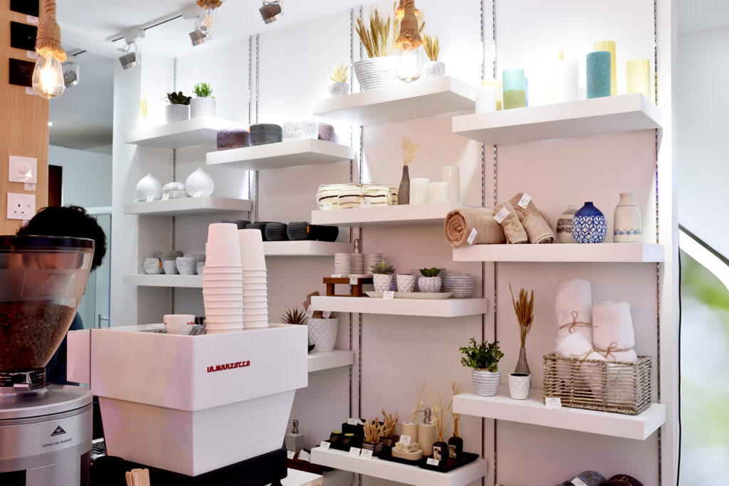 Veligaa Hardware launches new showroom ‘Blanc’