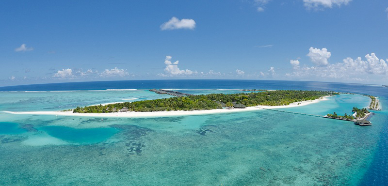 Hotel Review: Paradise Island Resort and Spa