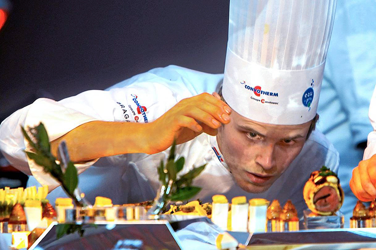 Celebrity Chef Geir Skeie to conduct culinary masterclass at Hulhule ...