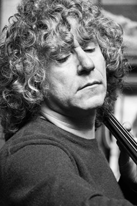 Acclaimed British Cellist Steven Isserlis CBE to Perform at Soneva ...